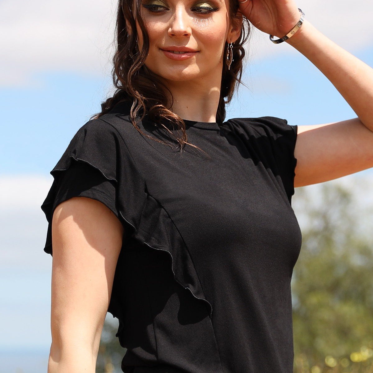 Ruffle Tee Black – Karma East Wholesale